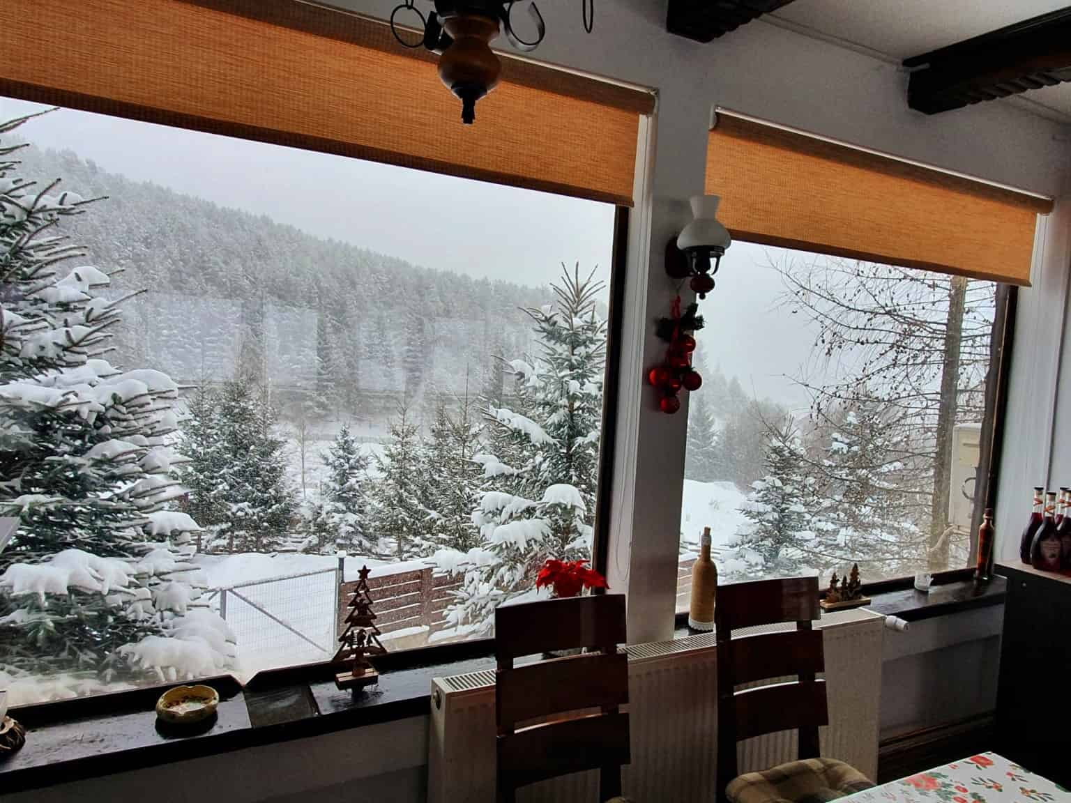 Top 7 cabane rustice și case tradiționale la munte - iTurist.ro