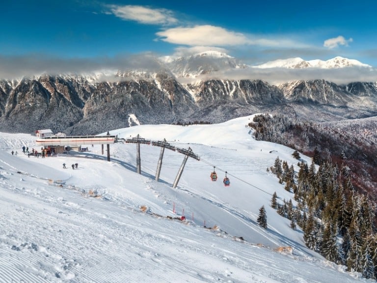 Top 10 pârtii de schi din România: prețuri și hărți ale pârtiilor ...