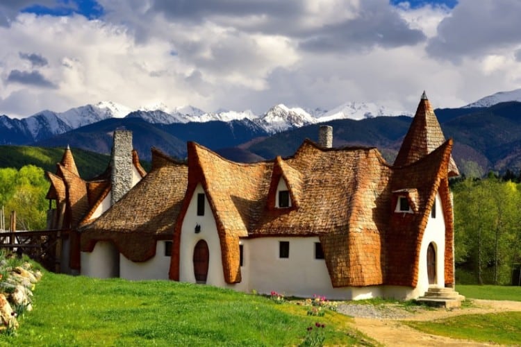 Castelul de Lut Valea Zânelor - un loc desprins din basme - iTurist.ro
