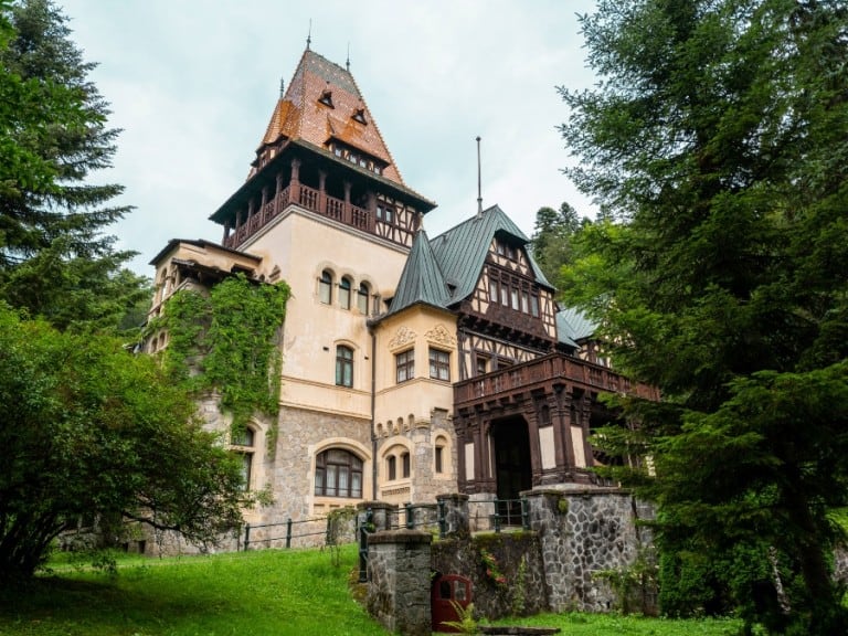 Top 18 locuri de vizitat în Prahova - iTurist.ro