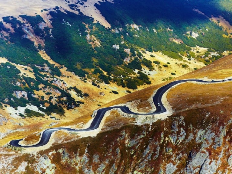 Transalpina - cel mai spectaculos traseu din România - iTurist.ro