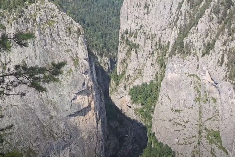 Cheile Bicazului - Unde se află și ce poți vizita - iTurist.ro