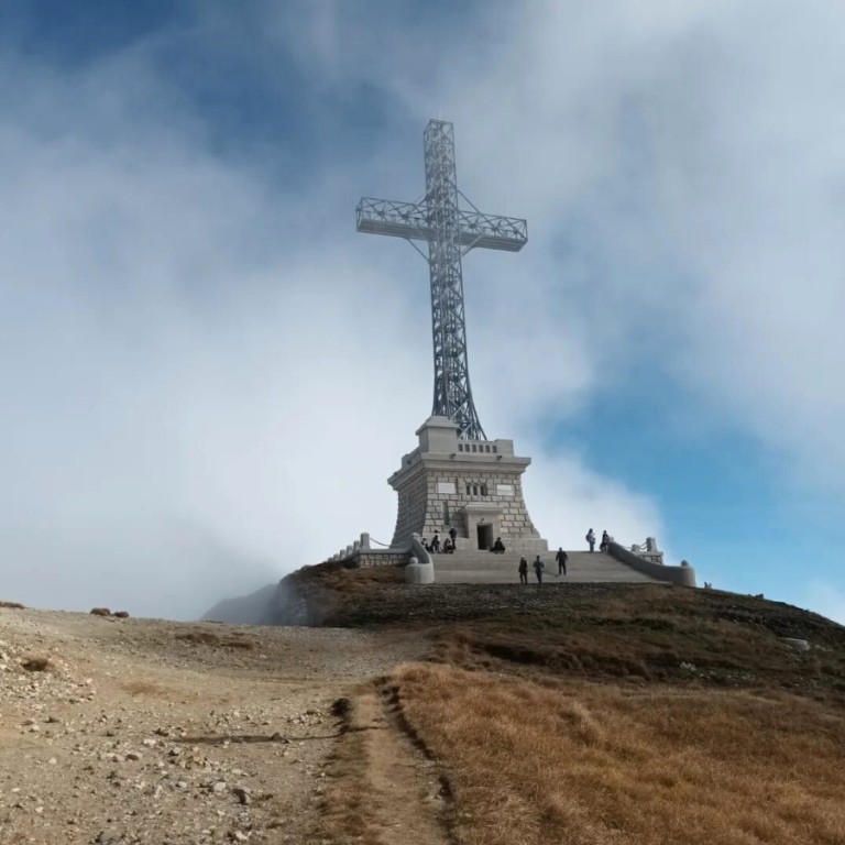 Top 10 obiective turistice în Bușteni și împrejurimi - iTurist.ro